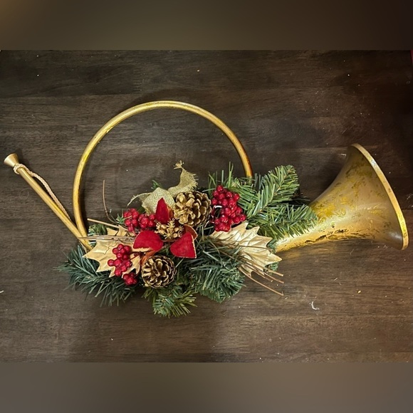 Holiday | Vintage L Christmas Horn | Poshmark
